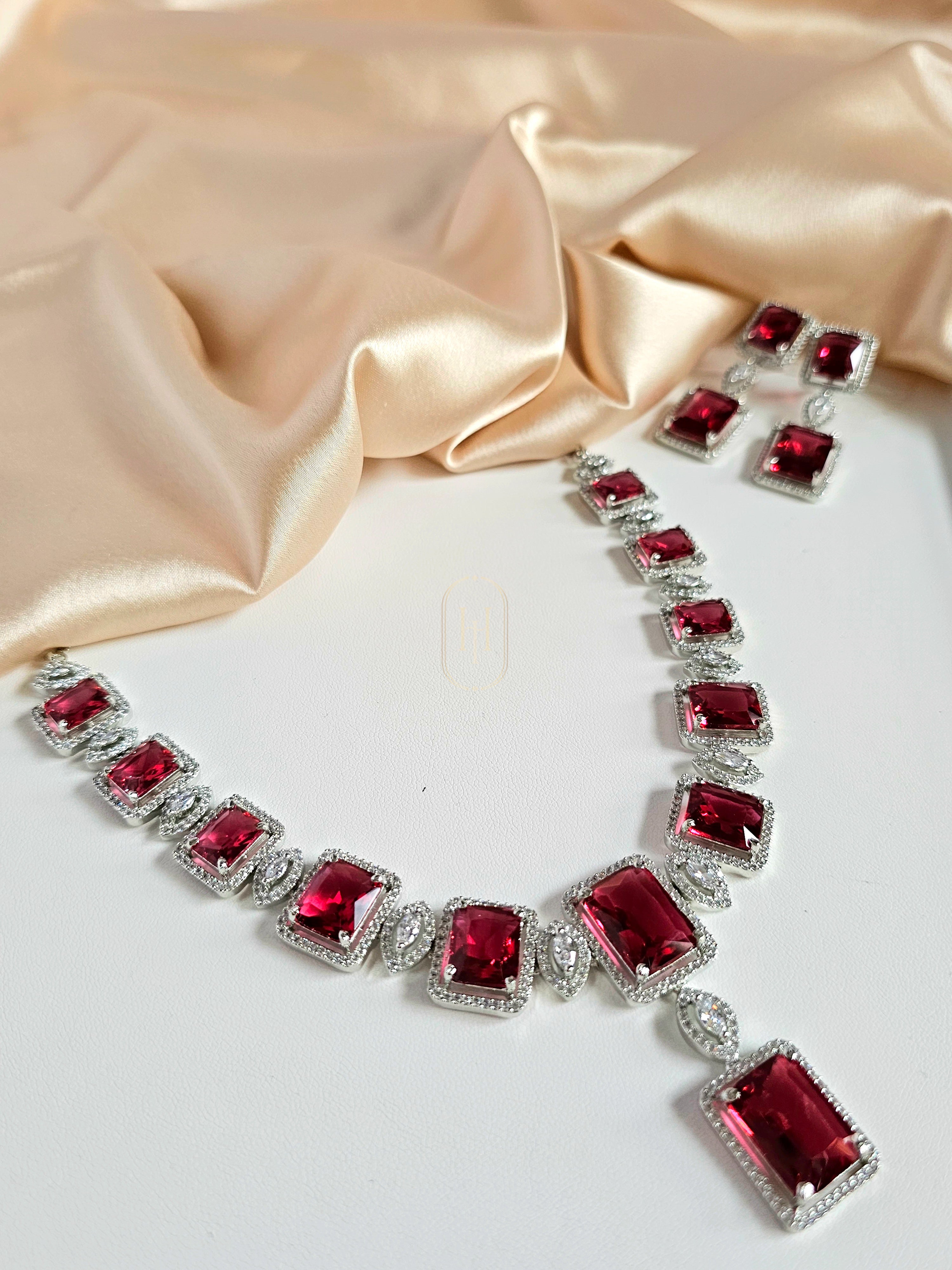 Ravishing Ruby – HOUSE OF IVNAT